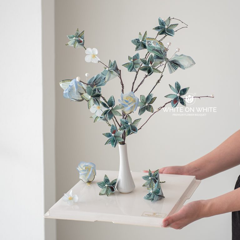 Soap Flowers Bouquet | Bunga Sabun - White On White